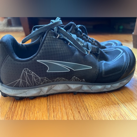 Altra | Shoes | Altra Superior Womens Shoes 95 | Poshmark